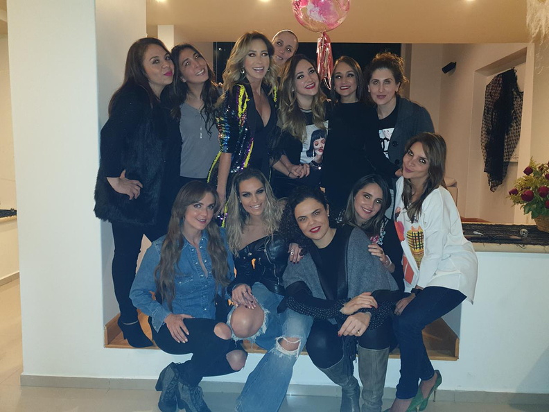 dulce-maria-aniversario-sherlyn-2018-004 | RBD Fotos Galeria