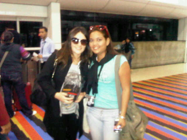 dulce-maria-embarcando-venezuela-2012-002 | RBD Fotos Galeria